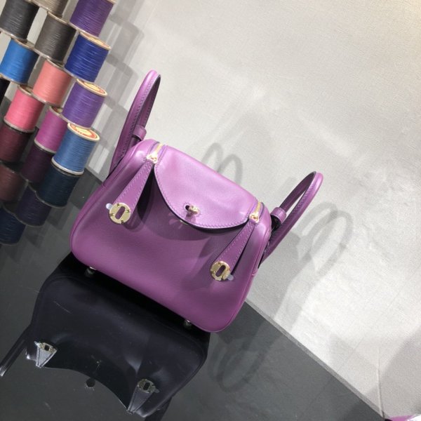 Hermes Mini Lindy 19 cm lila Taschen Purple Epsom Lederpalladium ...
