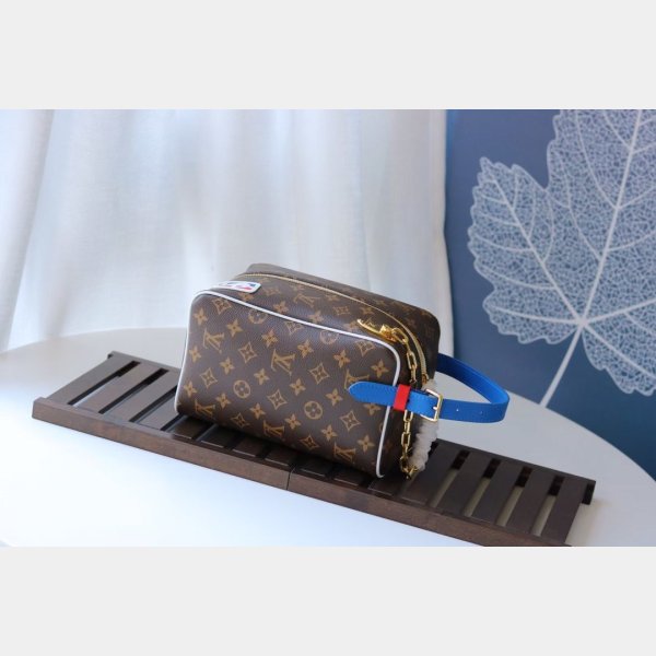 Louis Vuitton Replicas NBA Joint Serie Nil Soft Trunk M85149 Walllet ...